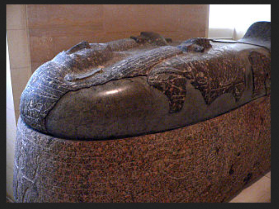 Sarcophage - Article - Access'Infos